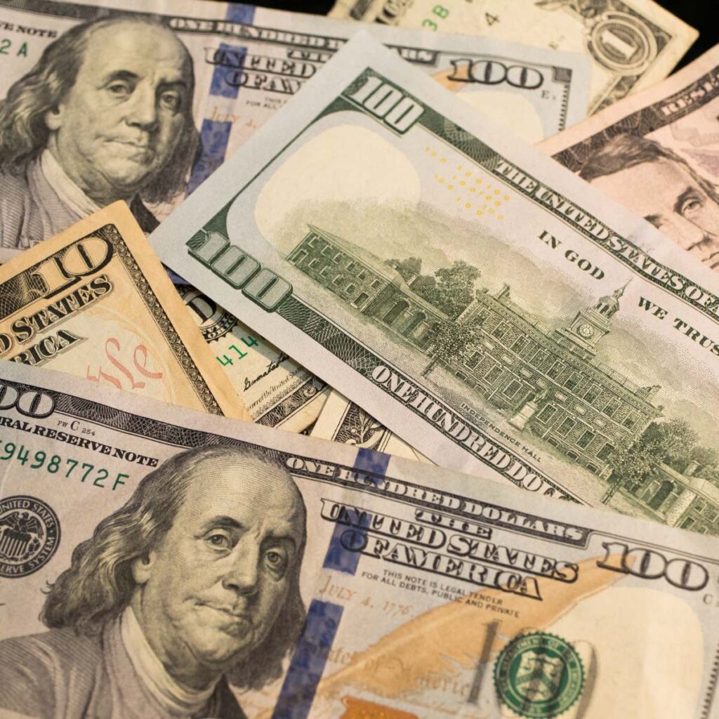 Funny Money Quotes - Darling Quote